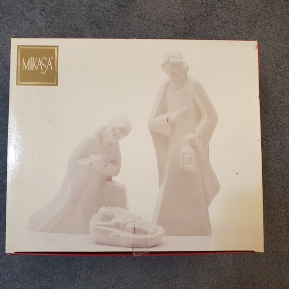 Mikasa | Holiday | Mikasa Holy Night Nativity Set Creche Gold Trim ...